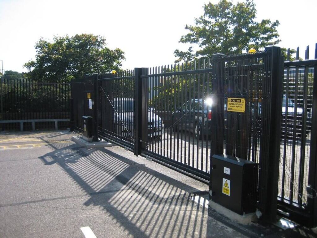 Our Projects - Geelong Fencing and Gates Service
